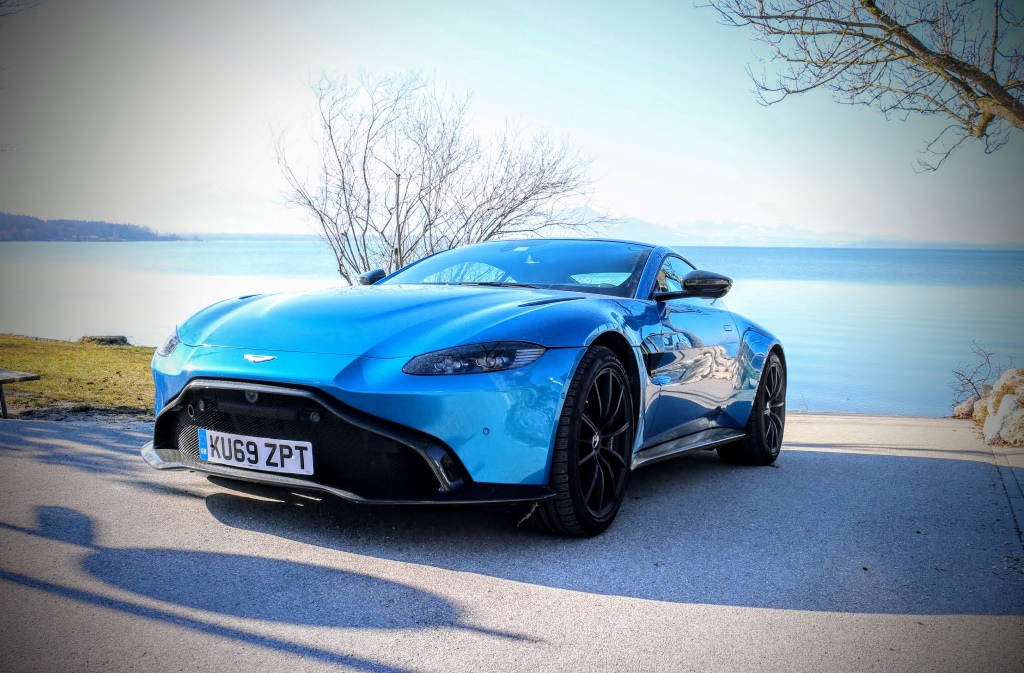 Kraftvolle Leidenschaft – Aston Martin Vantage AMR | Andreas Icha ...